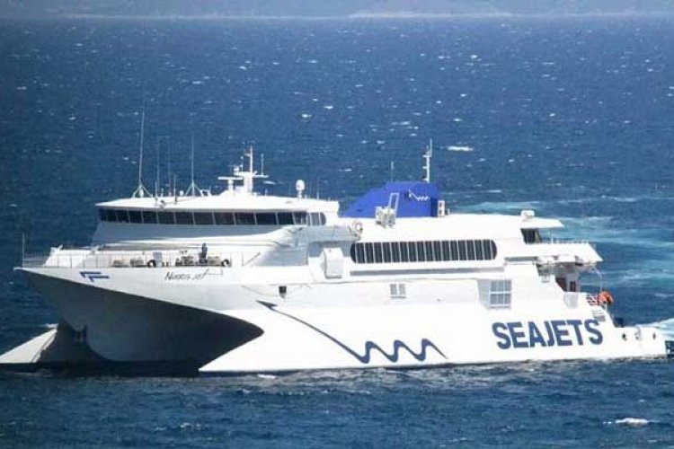 Απαγόρευση απόπλου Ε/Γ-Ο/Γ πλοίου "NAXOS JET” στη Νάξο - Mykonos Ticker